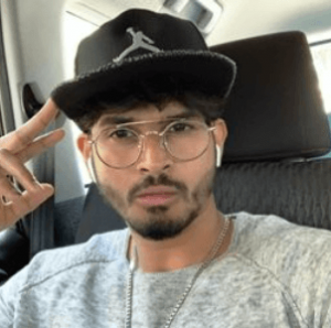 Shreyas Iyer Biography, Age, Height, Caste, Family, Wife, IPL & Facts