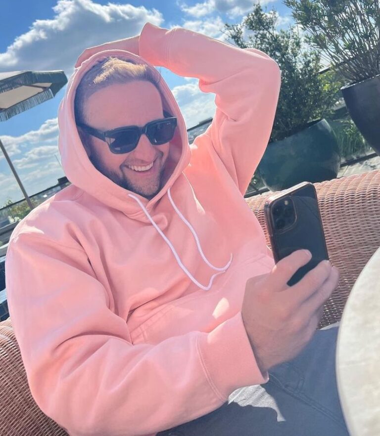 Liam Livingstone Biography, Age, Height, Family, Wife, & Facts