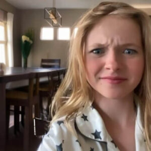 Mia Allan Biography, Height, Age, The Twins, Family, TV & Facts